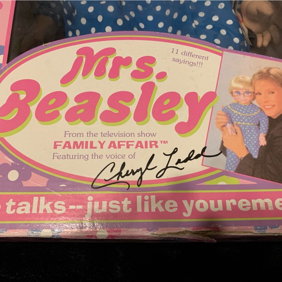 Brinks | Other | Mrs Beasley Collectible Doll 97s Cheryl Ladd Voice ...